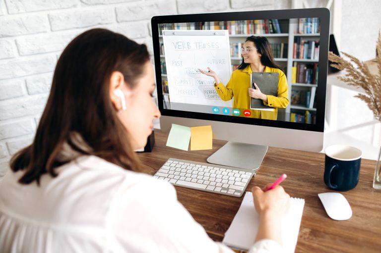 What Digital Classrooms Are And How Teachers Can Build Them | ClassPoint